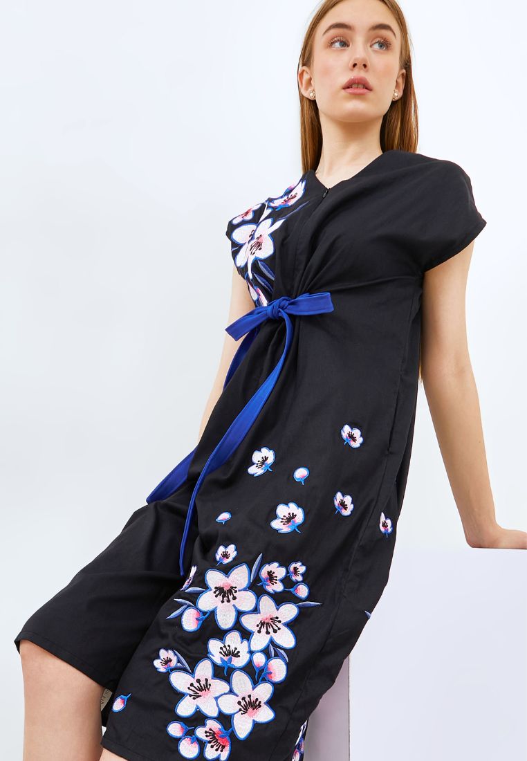 CHERRY BLOSSOM Embroidery Black Jumpsuit – ANS.EIN